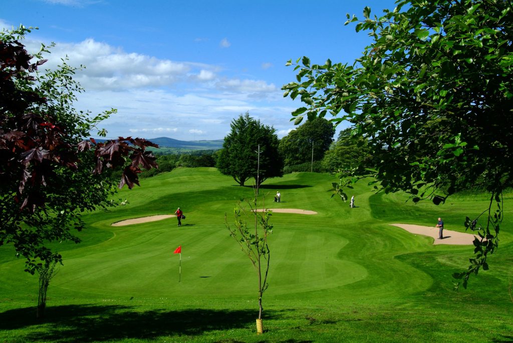golfing-newtownstewart-golf-club-04 - Baronscourt Estate